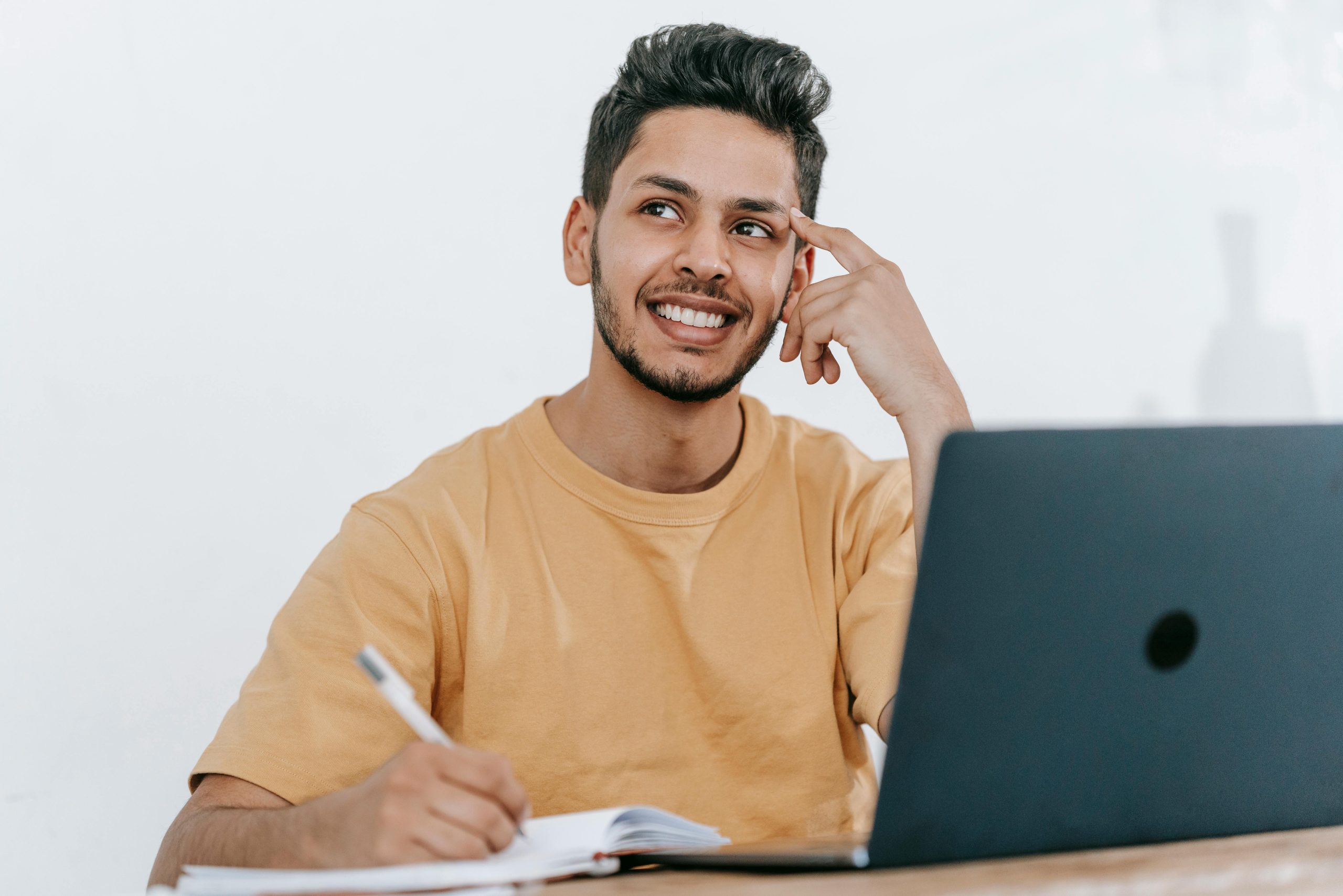 Informations pratiques | Francisation UQAM | UQAM