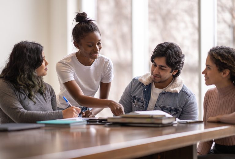 Cours de français du gouvernement du Québec | Francisation UQAM | UQAM